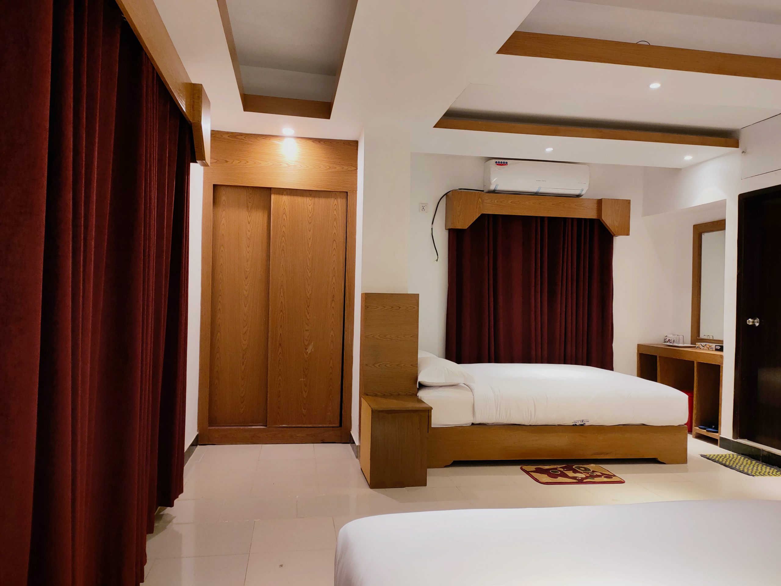 Family Suits Room - Hotel Amin International